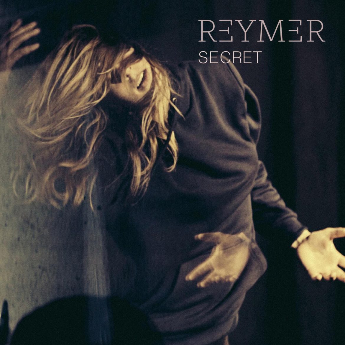 Tine Reymer stelt nieuwe single voor en kondigt album aan. – Luminous ...