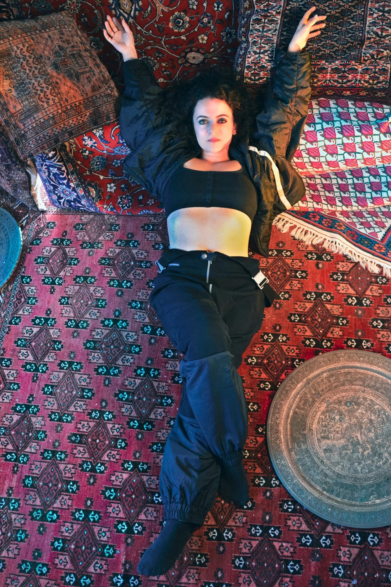 FLEUR KHANI – Free Fall – Luminous Dash BE