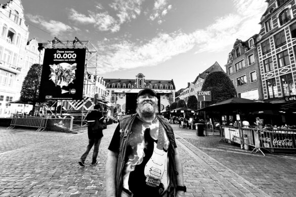 KIM PEERS (SKEMER) – Luminous Dash BE