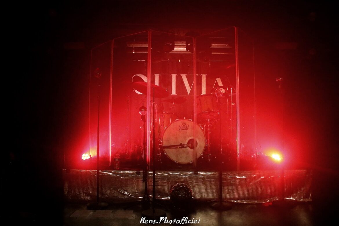 OLIVIA + ARCHIE X Antwerpen, Trix (08/03/2025) – Luminous Dash BE