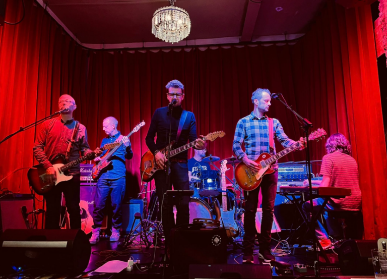 SISTER LUKE – Summer Glow – Luminous Dash BE