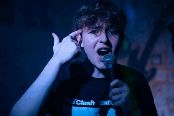 Nieuwe plaat van STEF KAMIL CARLENS & THE POEM bij Starman Records – Luminous Dash BE