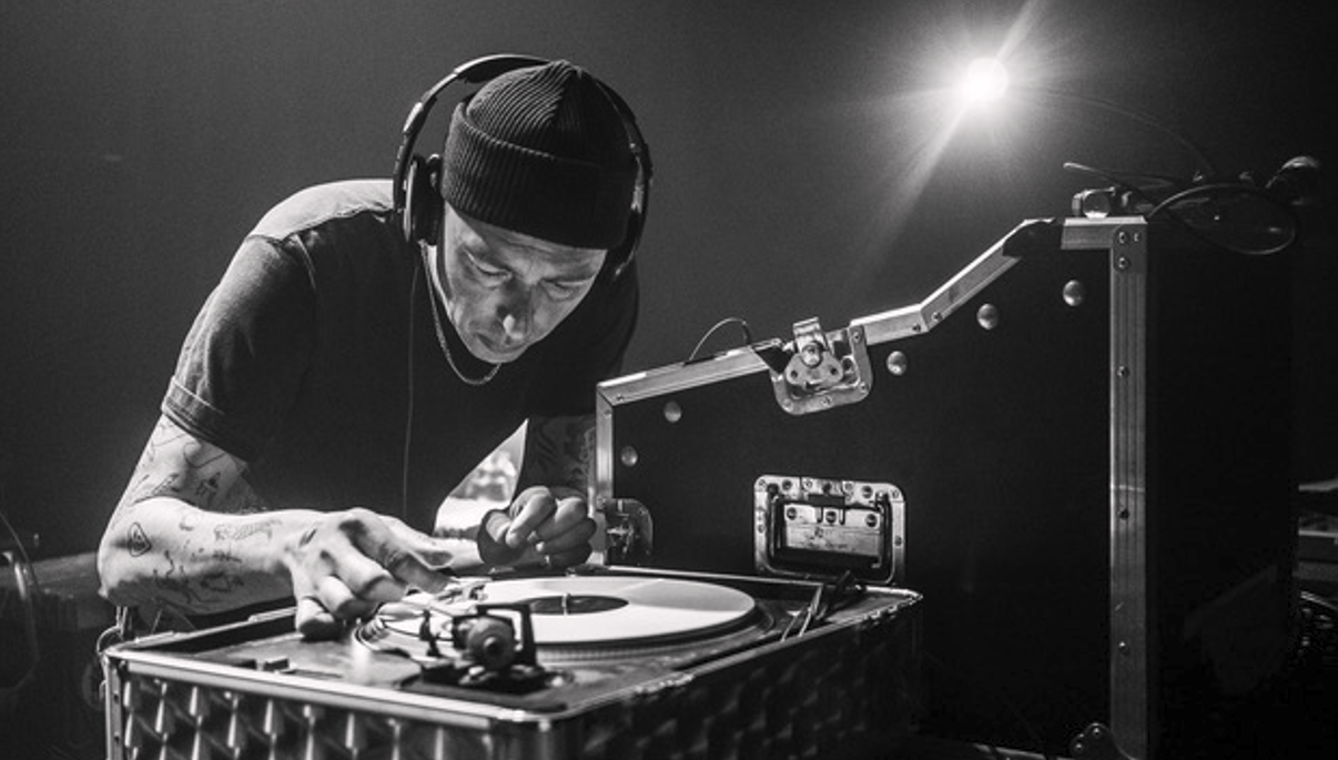 Het beste van 2025 volgens MICH DECRUYENAERE (Wilde Westen, VAAG ...